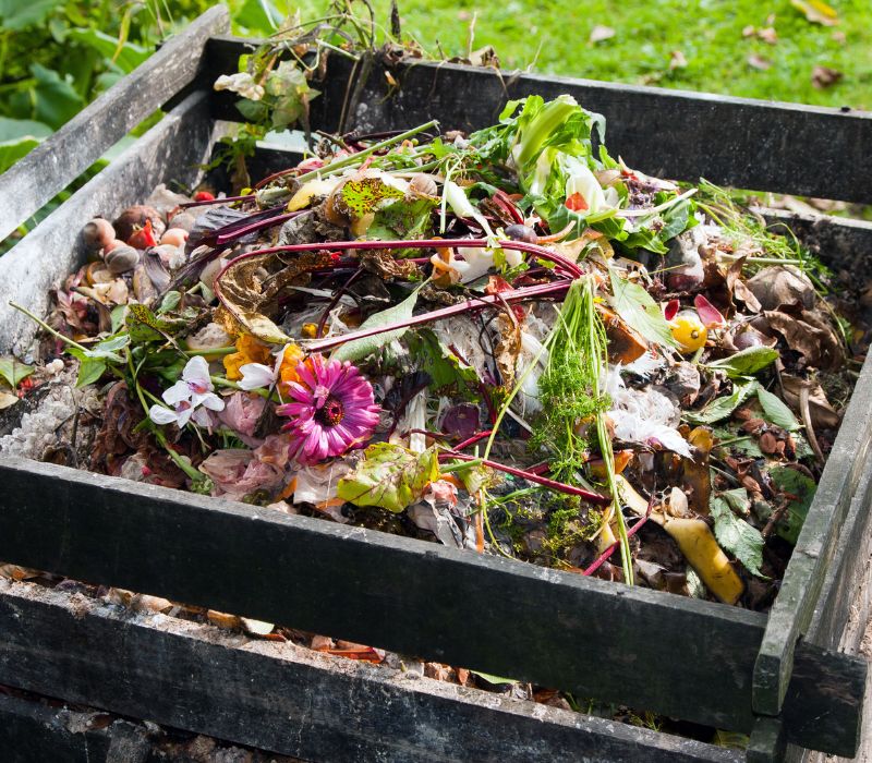 The Benefits of Composting - H-Brand Livestock, Pet and Garden Supply